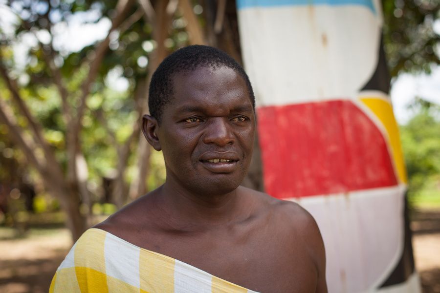 97px.fr | Reportage au village de pikiseei, coeur de la culture saamaka ...